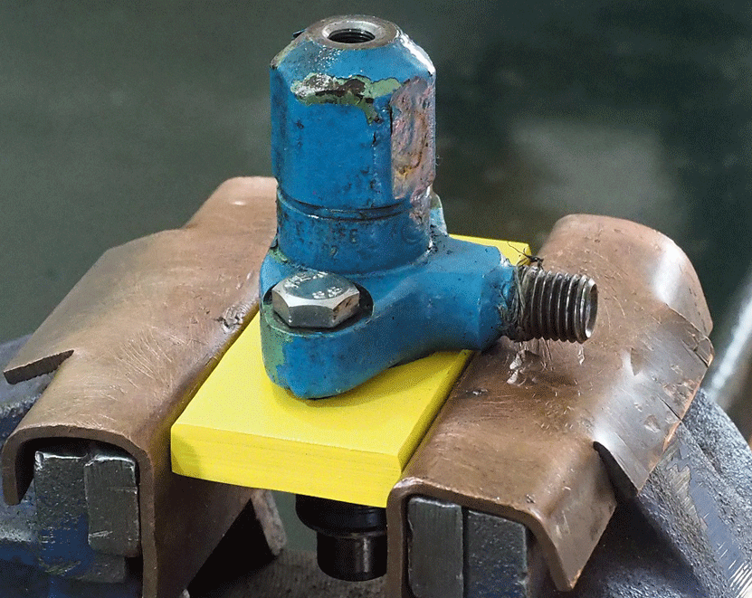 Diesel Tractor Injector Testing and Overhaul